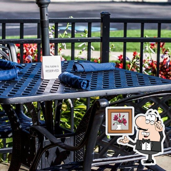 Bistro 933, South Bend - Restaurant menu, prices and reviews