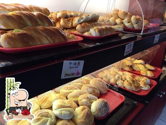 Phoenix Bakery, Toronto - Menú del restaurante, precios y reseñas