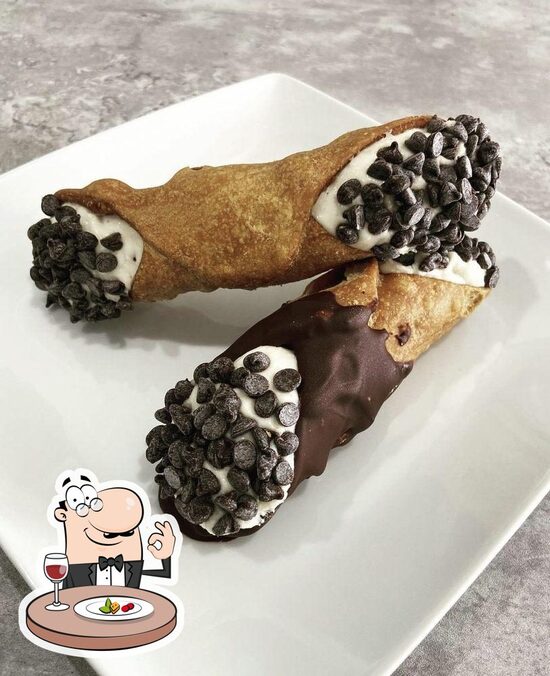 The Sweet Tooth Parlor Bakery Cakes & Baked Goods in Round Rock ...