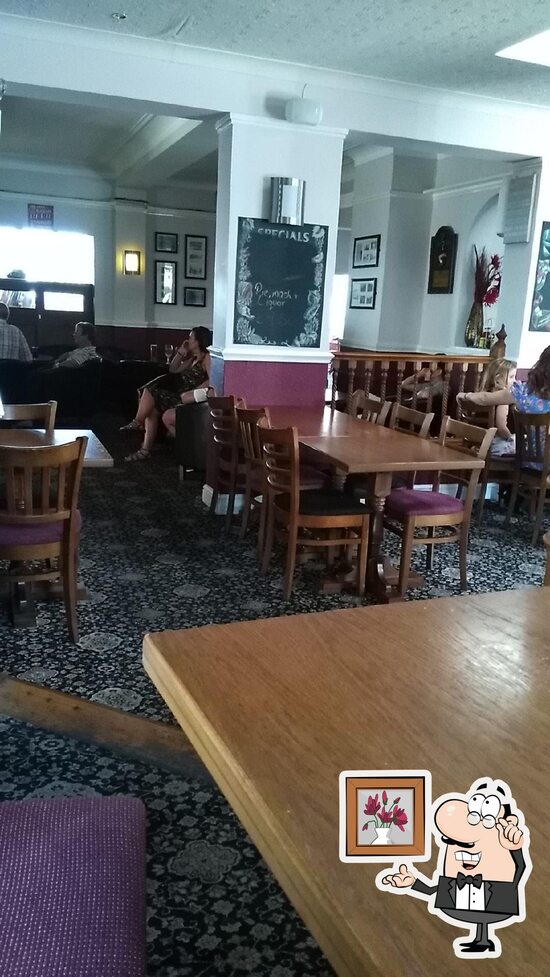 Harps Inn in Minster on Sea - British restaurant menu and reviews
