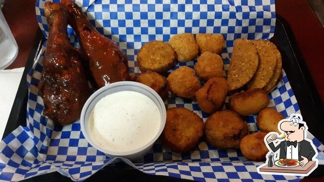 The Red Frog, 88 16th Ave SW in Cedar Rapids - Restaurant menu and reviews