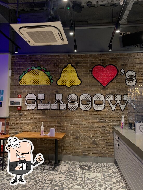 Menu at Taco Bell restaurant, Glasgow, 178 Argyle St