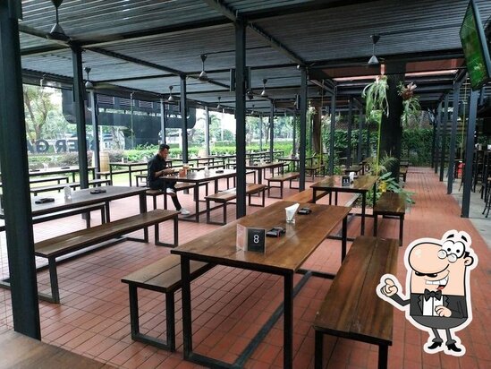 Carta del pub y bar Beer Garden+, Yakarta, SCBD PARK