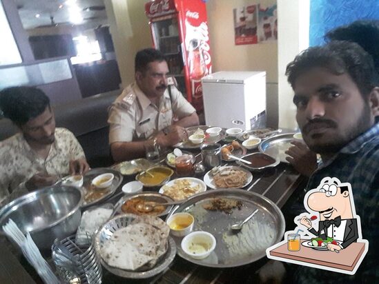 Shreeji Restaurant, Dhar - Restaurant reviews