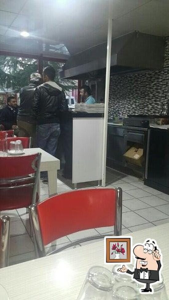 Menu at halis usta döner, Elmalı