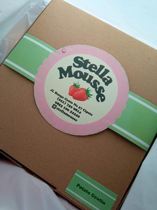 Stella Mousse bunga cente, South Jakarta - Restaurant menu, prices and ...
