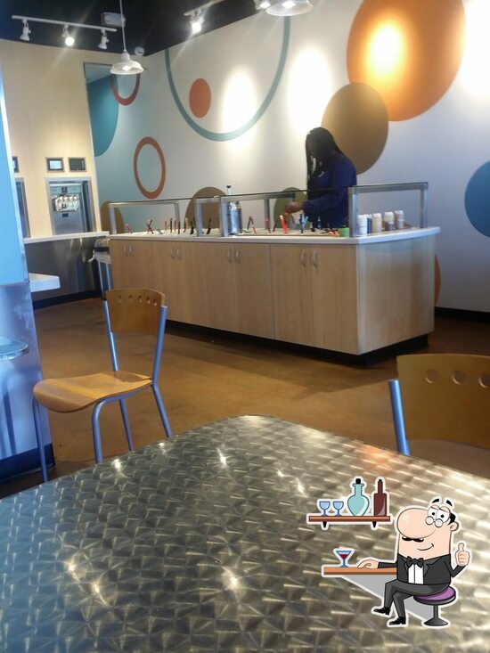 Zoyo Neighborhood Yogurt, Phoenix - Restaurant menu, prices and reviews