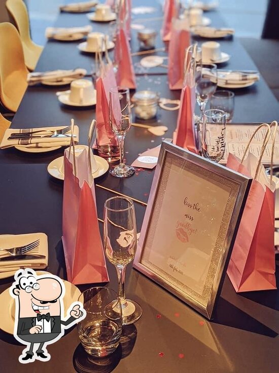 Pier Eight Restaurant, Manchester - Restaurant menu, prices and reviews