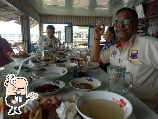 Warung Seafood Apung restaurant, Indonesia - Restaurant reviews