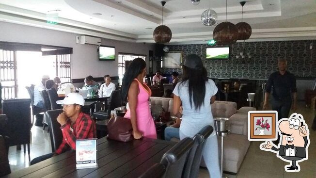 Menu at Push Inn Pub & Thops L/store, Ga-Rankuwa