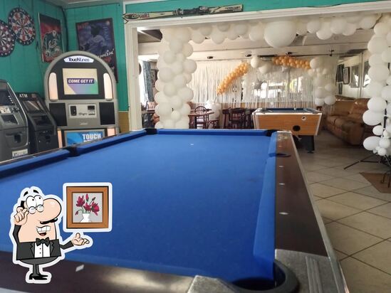 Cliff's Restaurant, Hollywood - Restaurant menu, prices and reviews