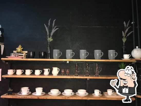 Menu at 932 Cafe' By Kung, Tha Pho