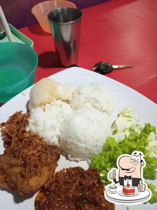Pecel Lele Samba Harimau restaurant, Padang - Restaurant reviews