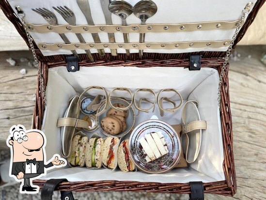 HideOut Al Barari, Dubai - Restaurant menu and reviews