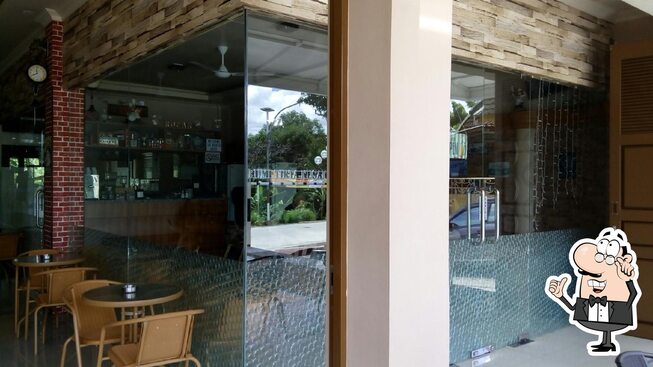 ROGAR CAFE, Makassar - Restaurant reviews