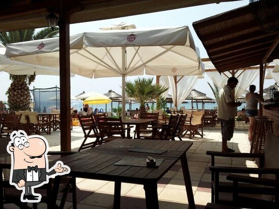 Menu at Smaragdi, Paralia Dionisiou