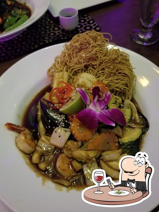 Sukho Thai Centropolis in Laval - Restaurant menu and reviews