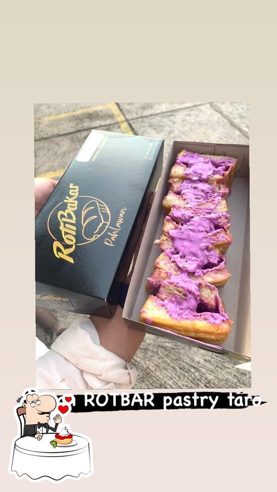 Menu at Roti Bakar Pahlawan, Kotabumi