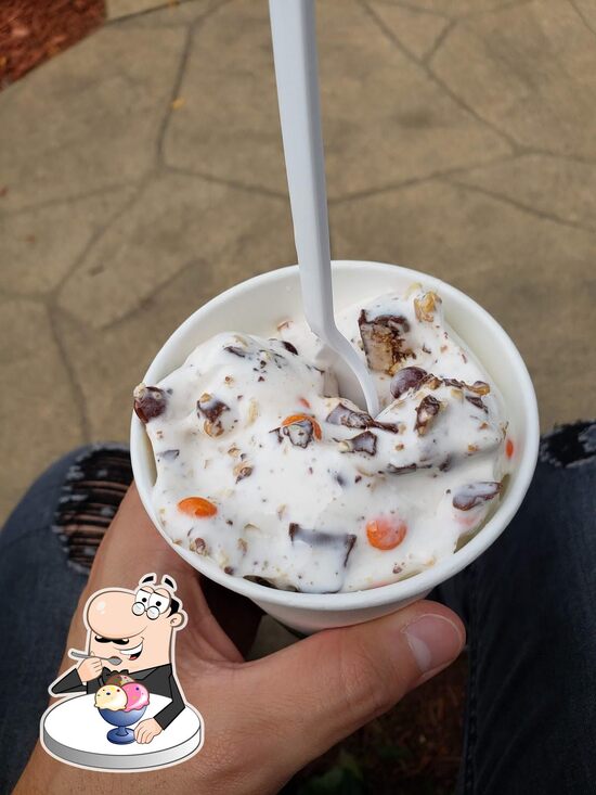 Captain Sundae, 537 W Main Ave in Zeeland - Restaurant menu and reviews