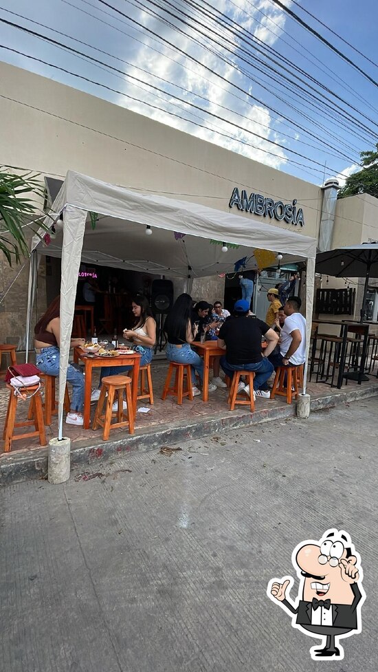 Menu at La lotería pub & bar, Tuxtla Gutiérrez