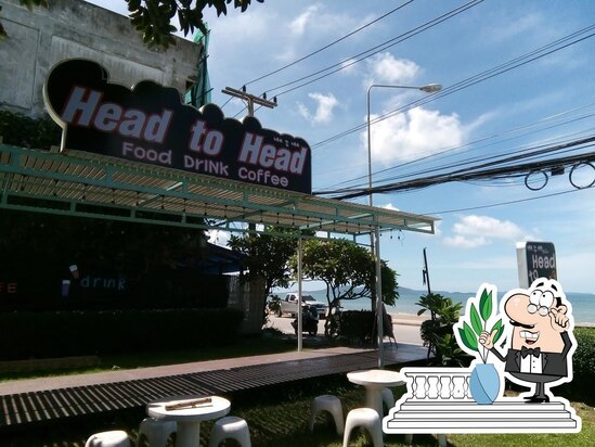 Head To Head cafe, Pattaya City, VV7V+8VM