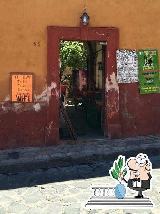 Menu at El Tucan, San Miguel de Allende