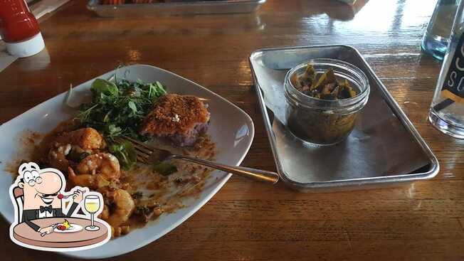 SoHo Standard in Homewood - Restaurant menu and reviews