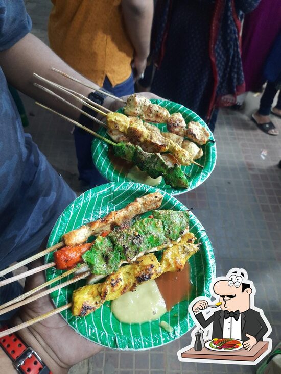 Menu at Delhi Chaap & Momos by Hungry Hippos, Bhubaneswar