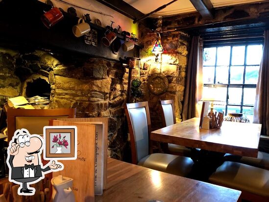 Menu at The Two Clomes pub & bar, Newquay