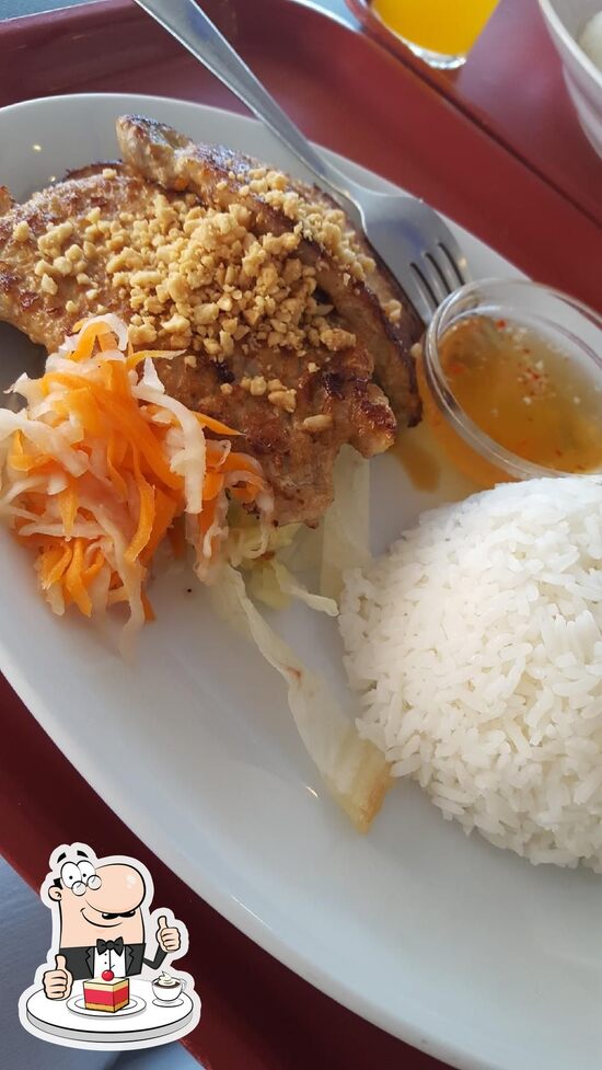 Young Thai Restaurang & Take away AB restaurant, Borås, Bergslenagatan ...