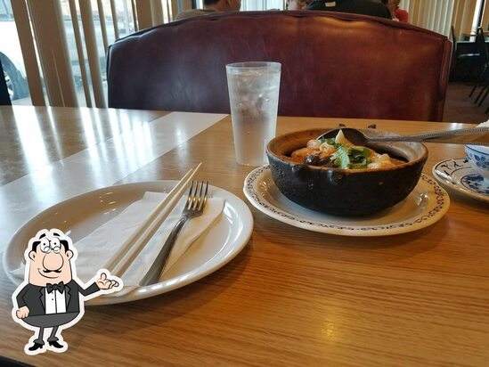 Jen Jen's Chinese Restaurant in Overland Park - Restaurant menu and reviews