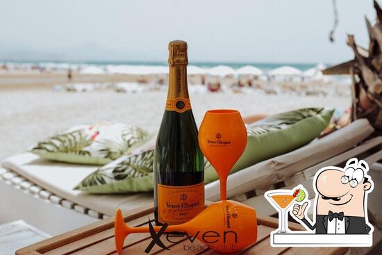Xeven Beach Club in Alicante - Restaurant reviews