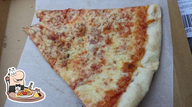 Randy's Pizza, 2458 Wycliff Rd in Raleigh - Restaurant reviews