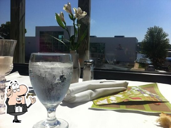 The Faithful Pilot, Le Claire - Restaurant menu, prices and reviews