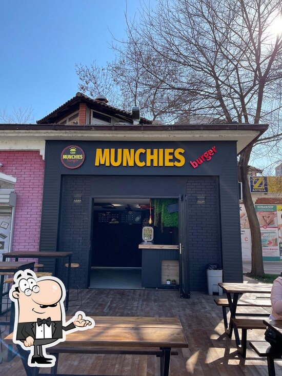 Munchies burger restaurant, Skopje - Restaurant menu and reviews