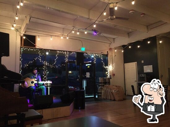 Decibel Brewing in Bothell - Restaurant reviews