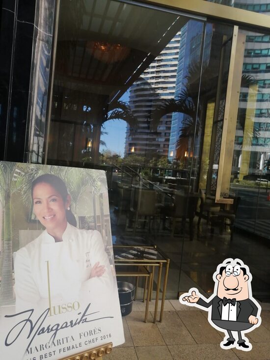 Lusso by Margarita Forés - Rockwell (The Balmori Suites), Makati ...