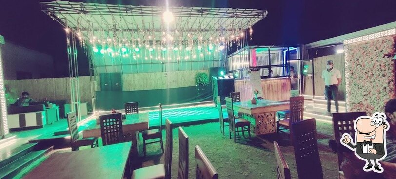 Infinity Cafe & Lounge By Satkar Hotel Tundla, Tundla - Restaurant reviews