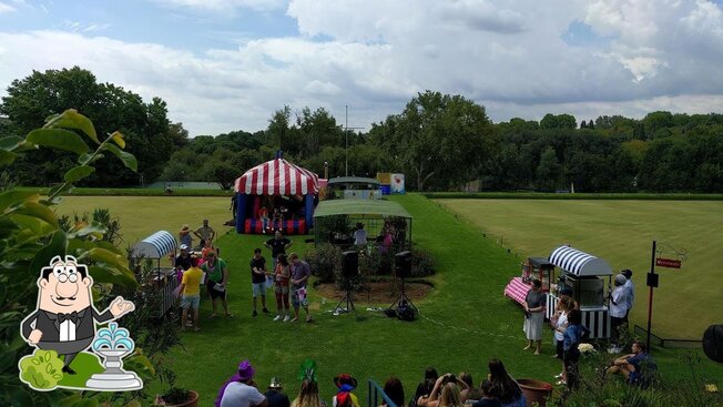 Pirates Club East (Bowls, Tennis, Running, 5-aside soccer, Padel ...