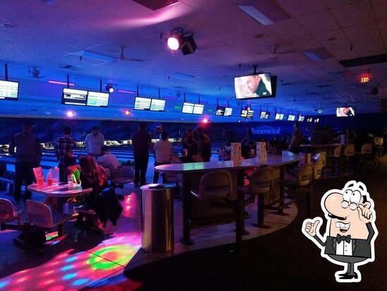 Bowlero Rancho Cucamonga, Rancho Cucamonga - Restaurant menu, prices ...