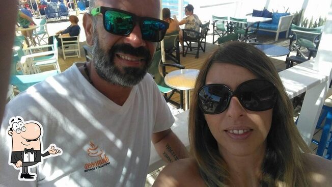 Menu at Blue N' Blum beach bar, Heraklion