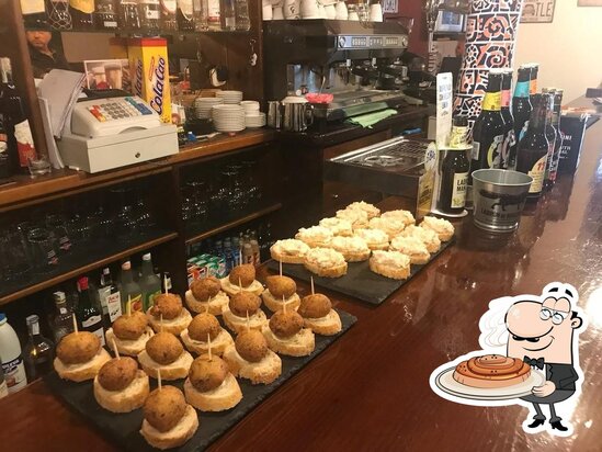 OXFORD UNIVERSITY CAFÉ Y COPAS, Valladolid - Menú del restaurante ...