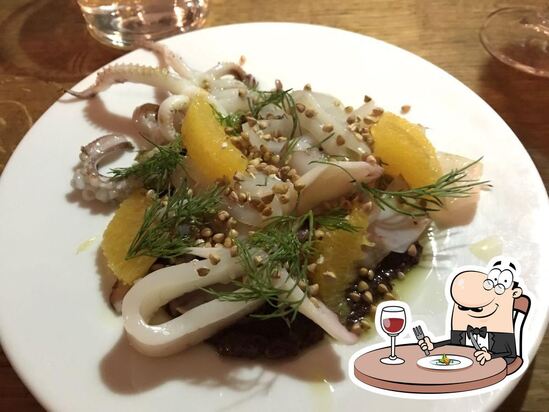 Yard Cave & Restaurant, Paris, 6 Rue de Mont-Louis - Restaurant reviews
