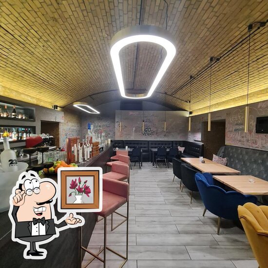 Lily Burger "Beef & Vegan Grill-Club“, Berlin, Fasanenstraße 14 ...