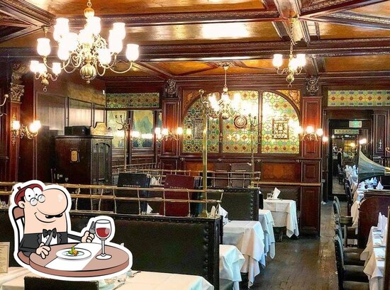 Brasserie Flo restaurant, Paris, 7 Cr des Petites Écuries - Restaurant ...