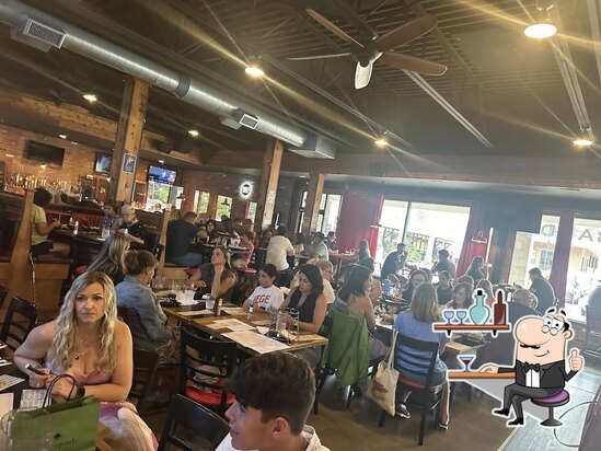 Cast Iron Chef Pizza & Bar, Seymour - Restaurant menu, prices and reviews