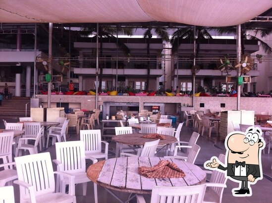 Hotel Miramar, Daman - Restaurant menu, prices and reviews