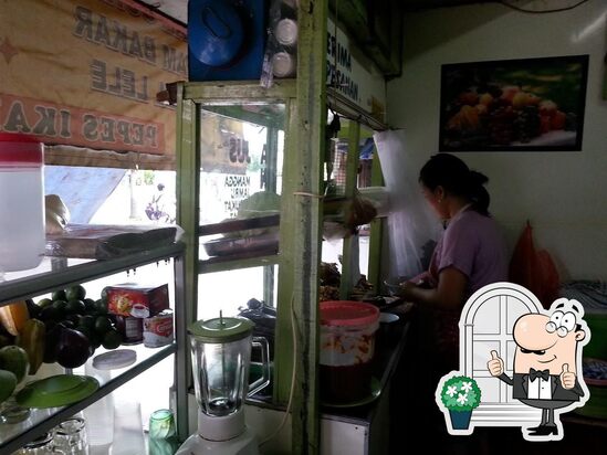 Menu at Ayam Bakar Dede restaurant, Central Jakarta, RVHC+6XX