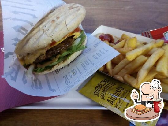 Cafe & Bar Villis, Heinola - Restaurant menu, prices and reviews
