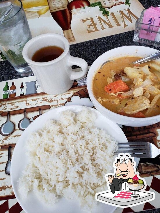 Yellow Curry Cozy Thai in Seaside - Restaurant reviews